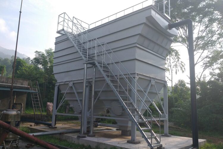 Lamella clarifier